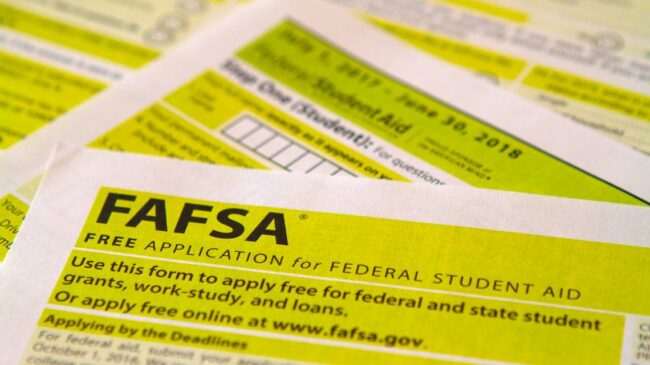California Will Extend College Financial Aid Application Deadline ...